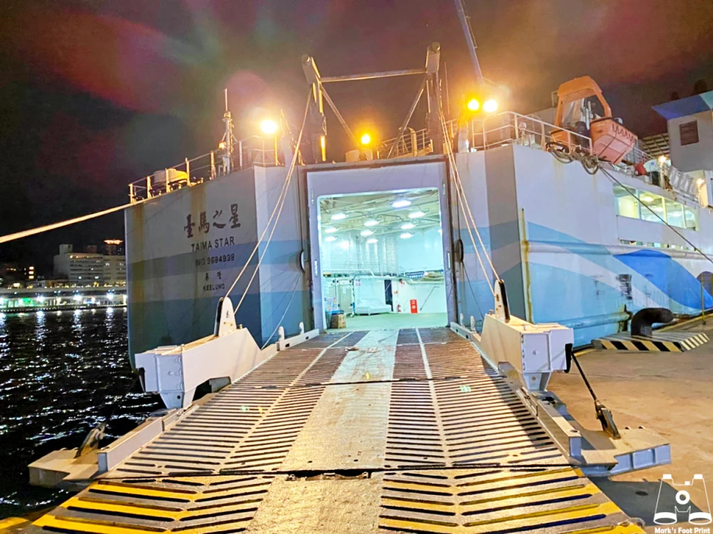 臺馬之星開箱｜時刻表與注意事項，宛如變形金剛的船隻 - 馬克的足跡